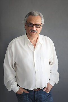 Memoir Ghostwriter -- John DeSimone